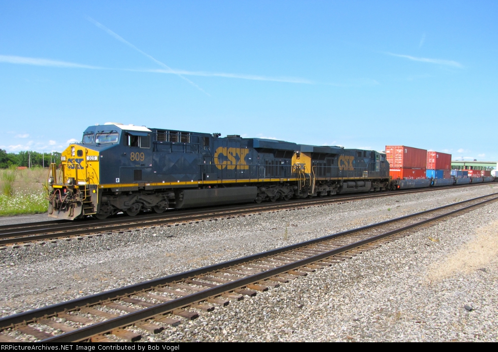 CSX 809